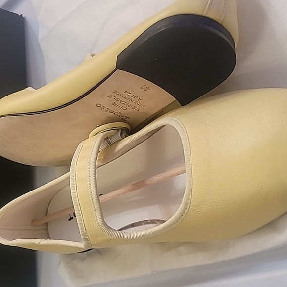 Repetto | Shoes | Repetto Georgia Square Toe Mary Janes Limoncello ...